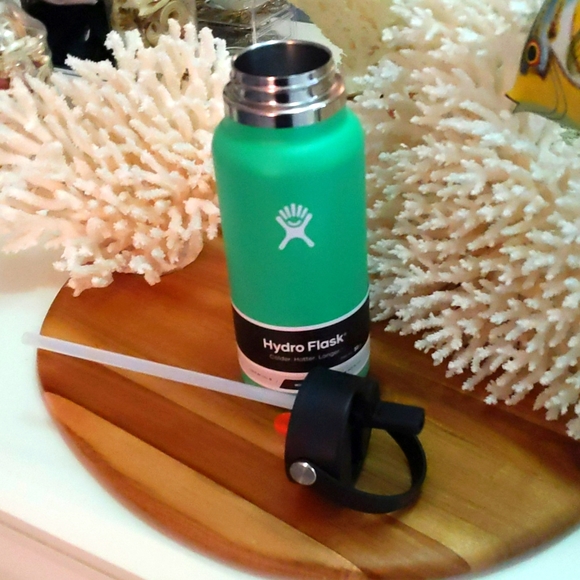 Hydro Flask | Dining | Hydro Flask Nwt 32 Oz Wide Mouth Flex Straw Cap ...
